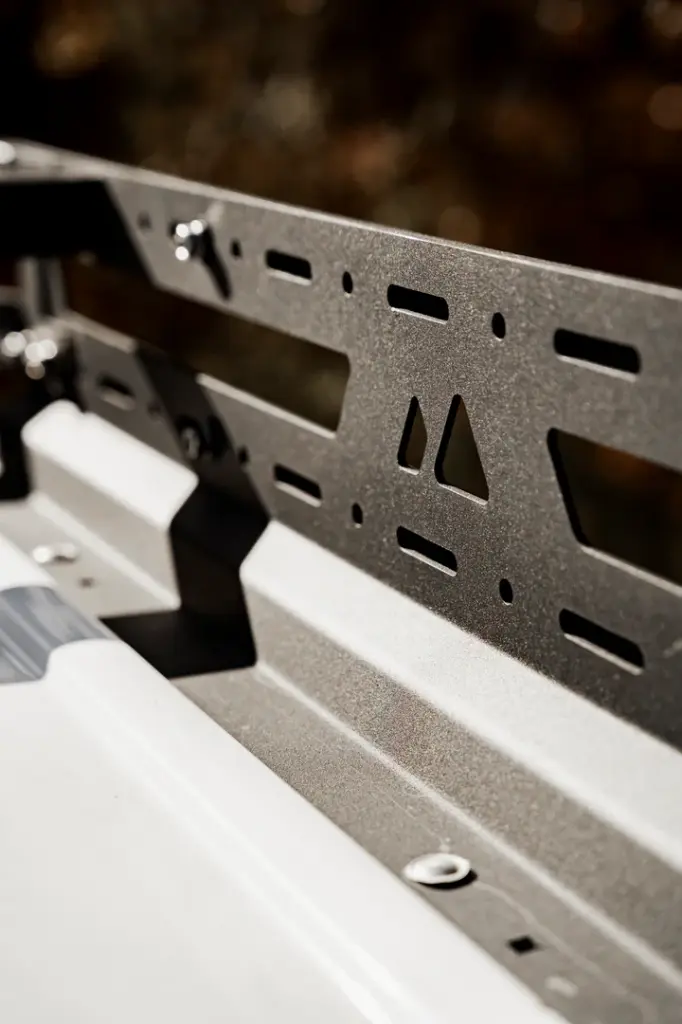 MODULAR ROOF RACK | SAFARI EDITION - MERCEDES SPRINTER 144" | CanadaRV ...